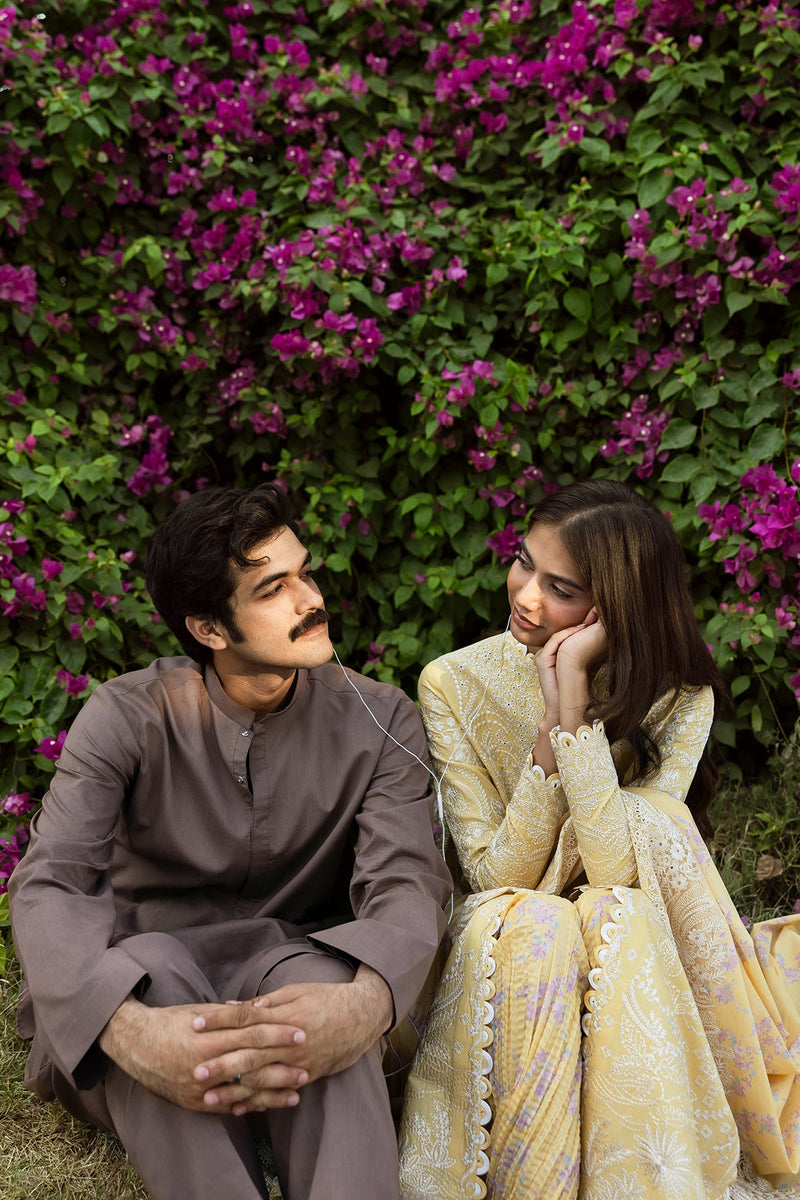 Afrozeh Mulaqaat Luxury Lawn Suit: Exquisite Yellow Embroidered Pakistani Dress – Perfect for ...