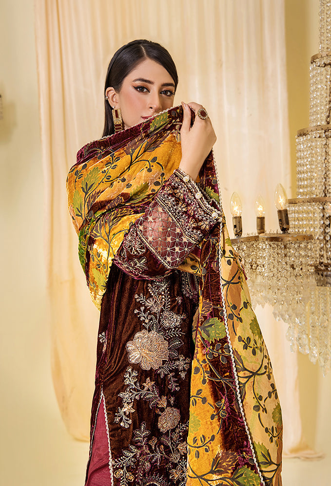 Adan's Libas Maroon Velvet Plachi Chapter 2 - 5377 | Pakistani Velvet Suit – YourLibaas UAE