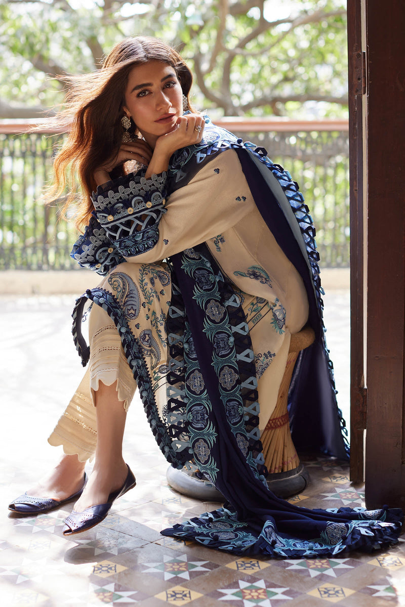 Zaha Winter Collection 2023 – LINA (ZW23-07) – YourLibaas UAE